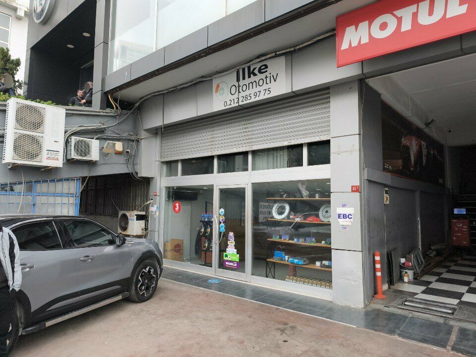 Otomobil yedek parçaları İlke Otomotiv, İstanbul, foto