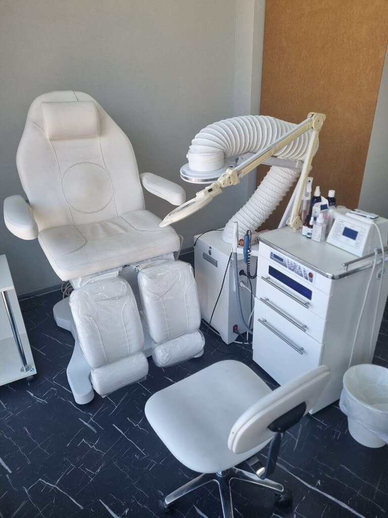 Podoloji Центр педикюра и подологии Ирины Фроленко, Krasnodar, foto