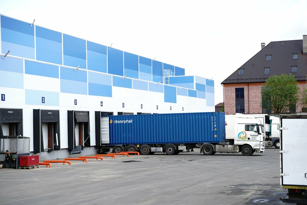 Depo hizmetleri Center Logistics terminal, Moskova, foto