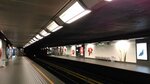 Sainte-Catherine (Brussels, Quai aux Briques), metro istasyonu  Brüksel'den