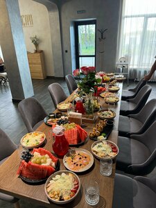 Астра (ulitsa 10-y Godovshchiny Oktyabrya No:14), restoran  Buy'dan