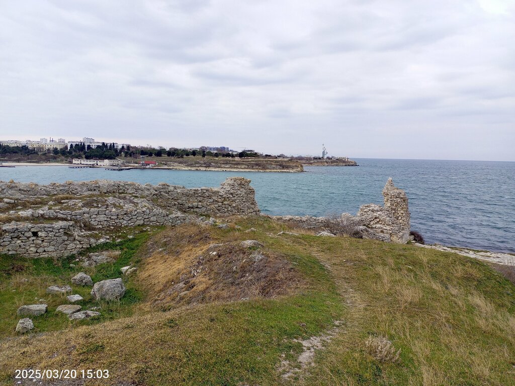 Turistik yerler Башня № 1, Sevastopol, foto