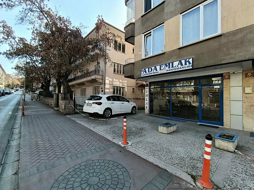 Emlak ofisi Ada Emlak, Ankara, foto