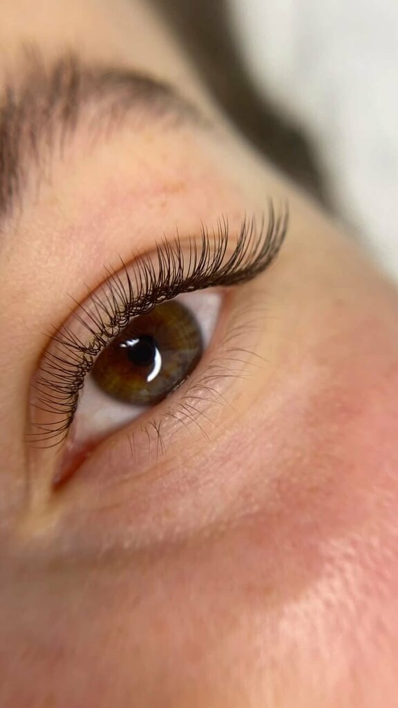 Kaş ve kirpik salonu Wow. lashes, Yekaterinburg, foto