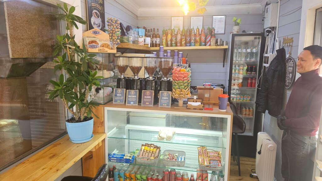 Kahve dükkanları Unex Coffee, Almatı, foto