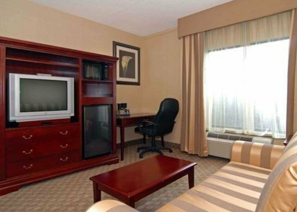 Otel Quality Inn & Suites Bensalem, Pennsylvania, foto