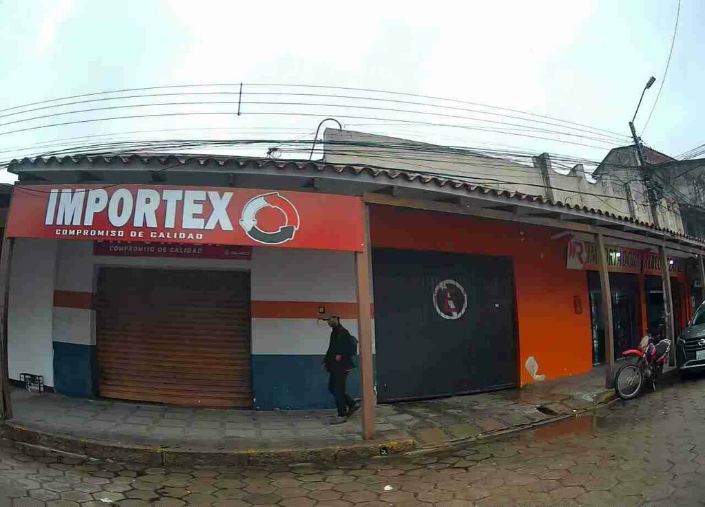 Mefruşat Importex, Santa‑Krus, foto