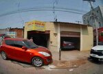 Rodriguez Workshop (Santa Cruz de la Sierra, Avenida Roque Aguilera), oto döşeme  Santa‑Krus'tan