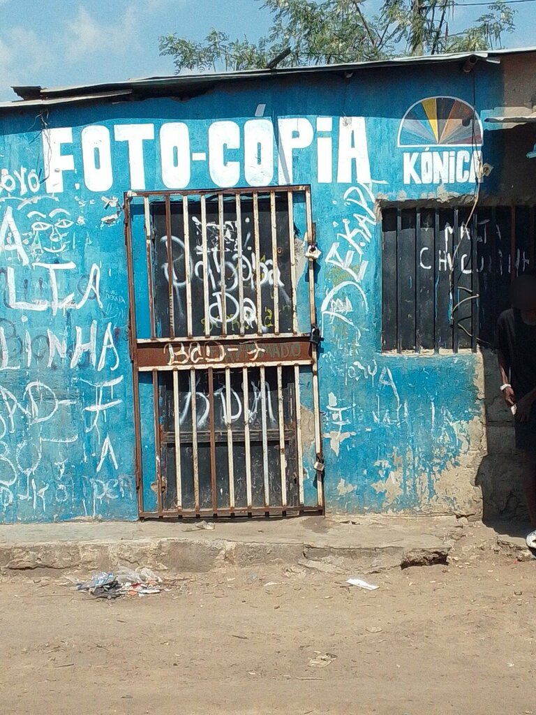 Fotokopi dükkanları Studio, Loanda, foto