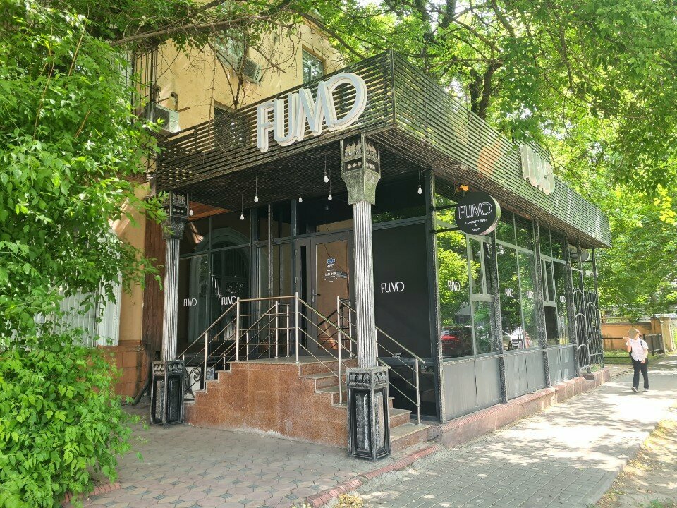 Bar Fumo place, Çimkent (Şımkent), foto