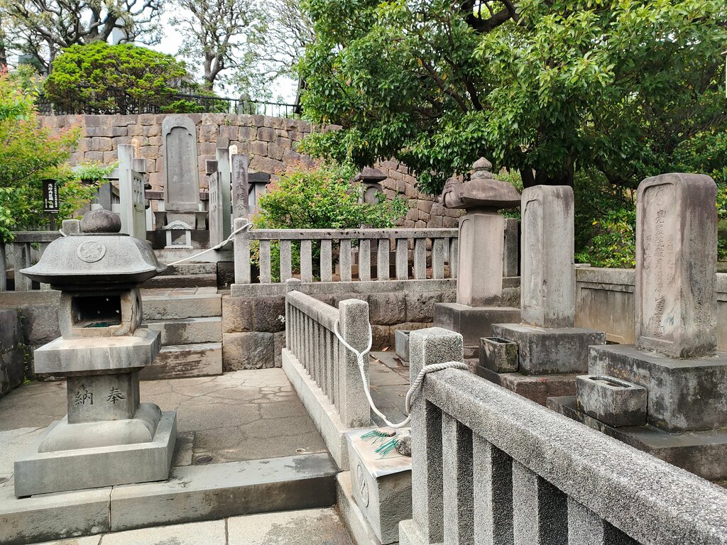 Dini dernekler Храм Сэнгакудзи, Tokyo, foto