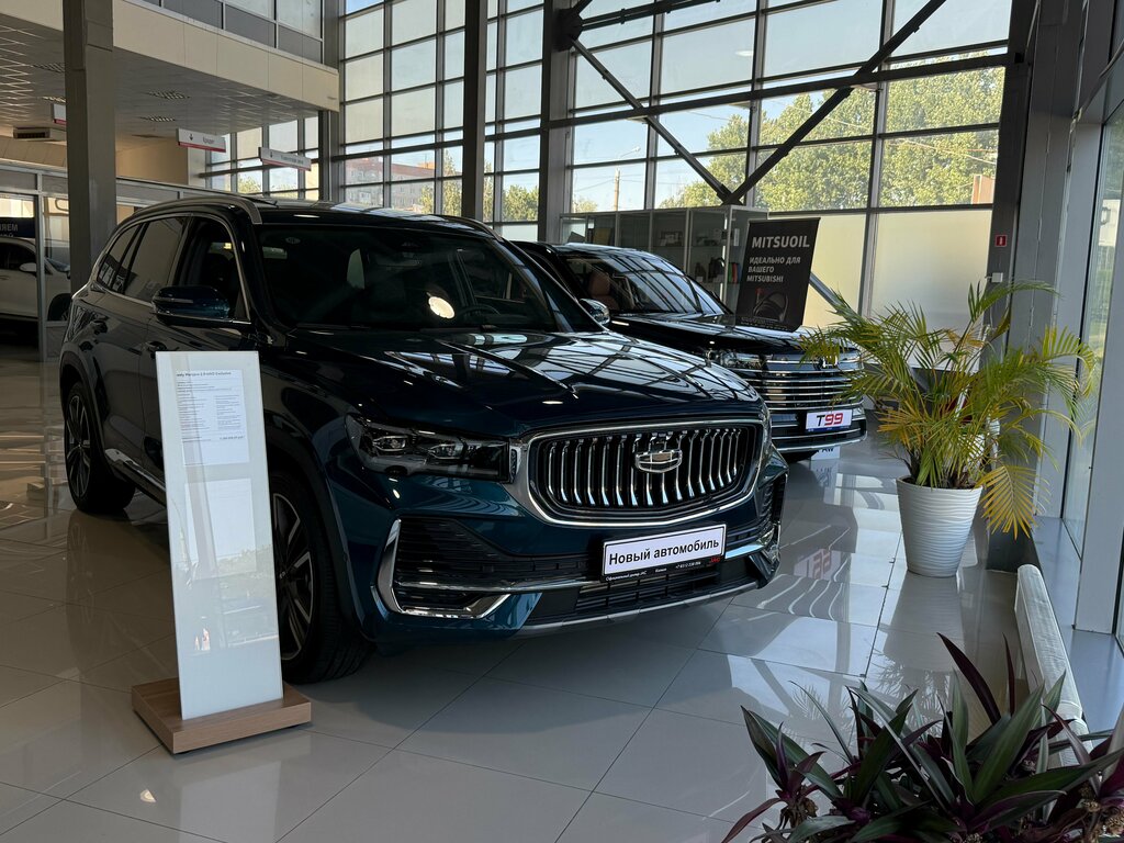 Otomobil satış galerileri Bestune центр, Колесо, Astrahan, foto