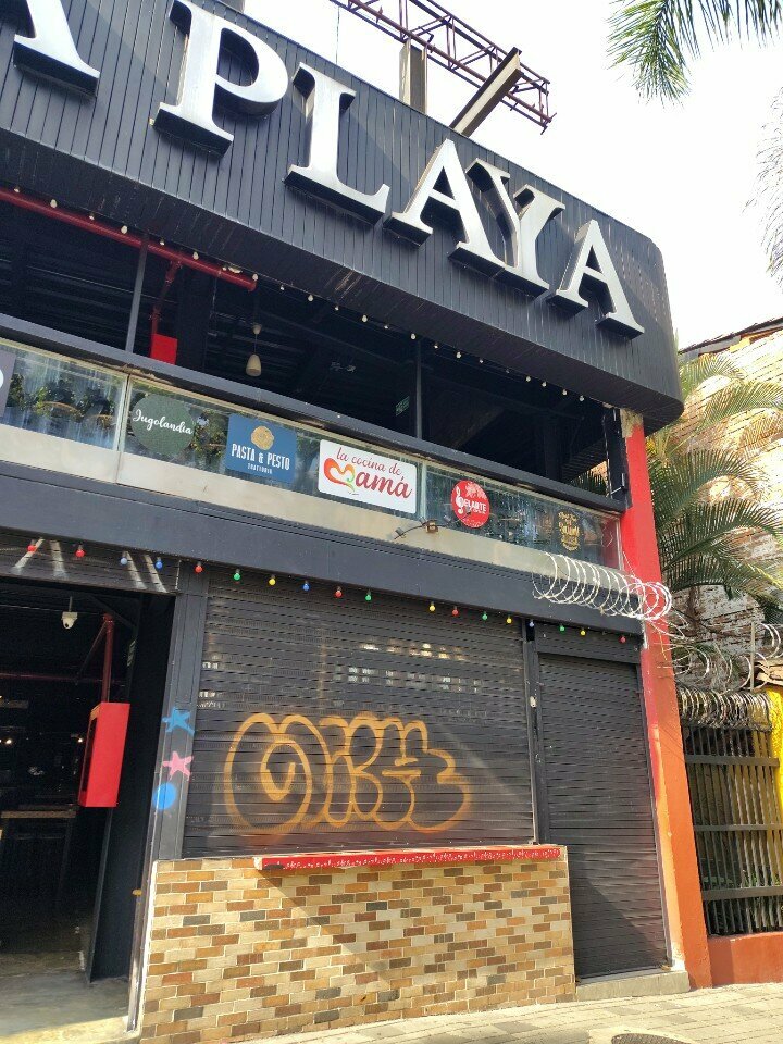 Yemek salonu, gastromarket Mercado De La Playa, Medellin, foto