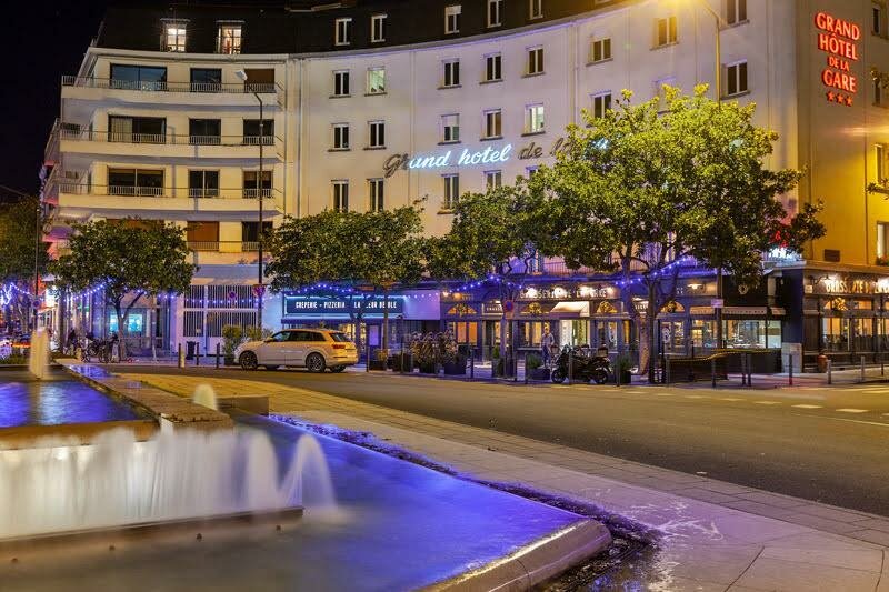 Otel Grand Hotel de la Gare, Angers, foto
