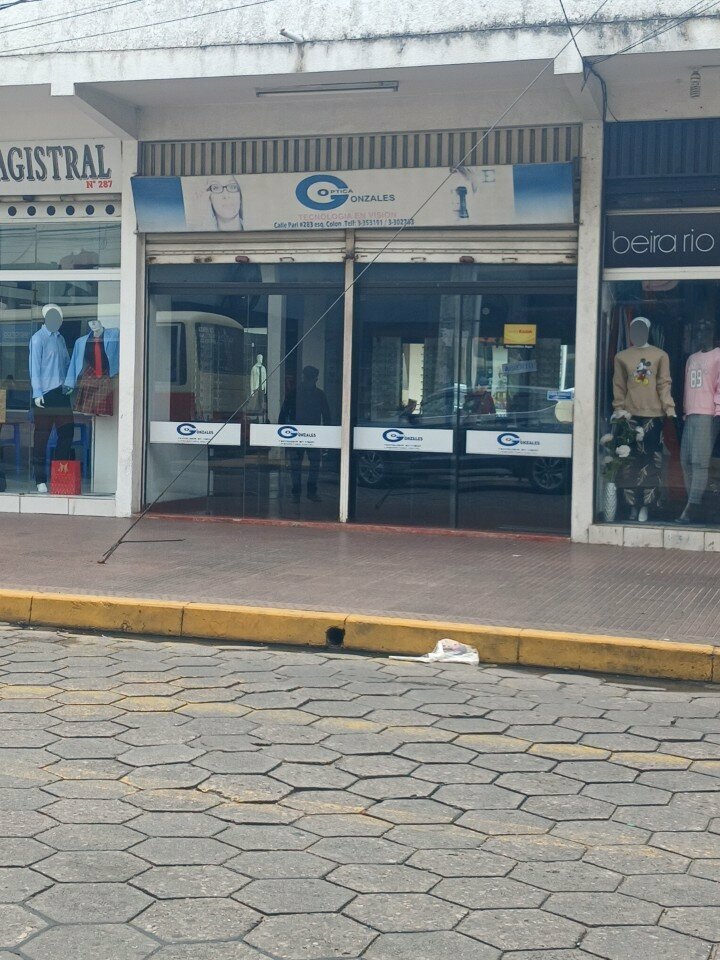 Optik Optica Gonzales, Santa‑Krus, foto