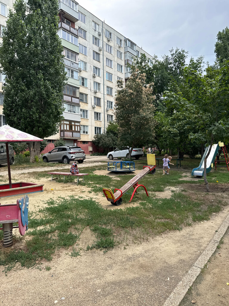 Oyun alanı Playground, Kamyşin, foto