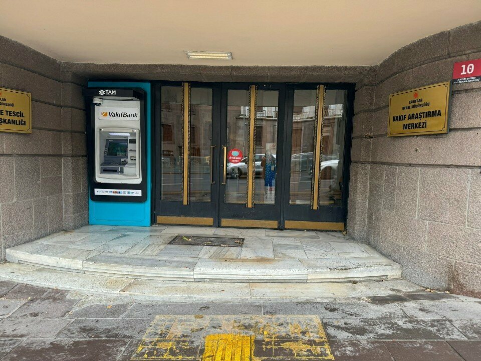 ATM'ler Vakıfbank ATM, Ankara, foto