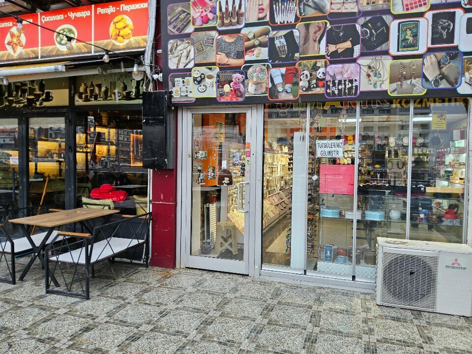 Bijuteriler Şımarık Takı Kozmetik, Konya, foto