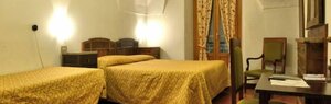 Albergo Gufo (Lombardy, Sondrio, Via Roma, 107), otel  Bormio'dan