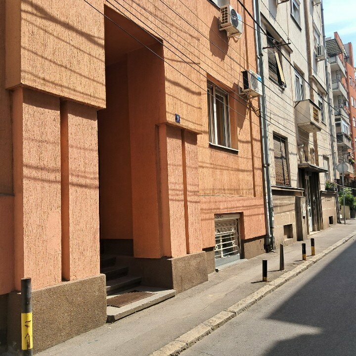 Tıp merkezleri ve klinikler Centrum Rehabilitacji Dzieci i Młodzieży Tenreh, Belgrad, foto