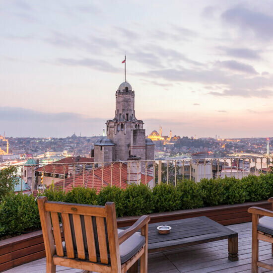 Emlak ofisi Flatsinistanbul, İstanbul, foto