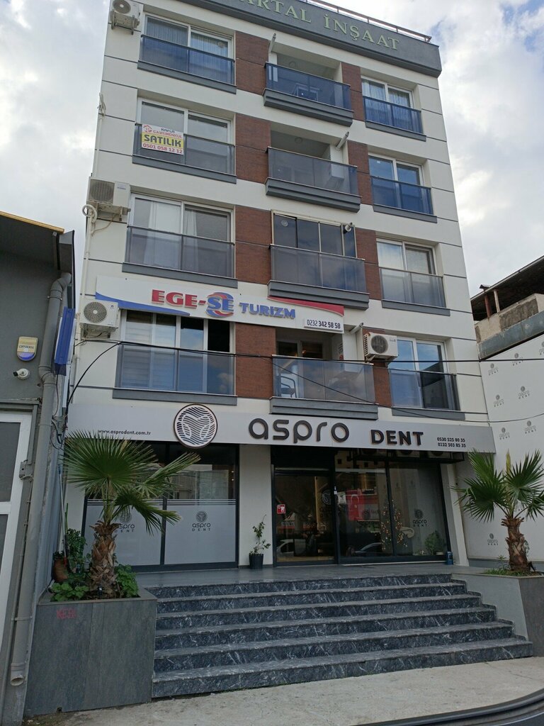 Turizm acenteleri Ege-Se Turizm, İzmir, foto