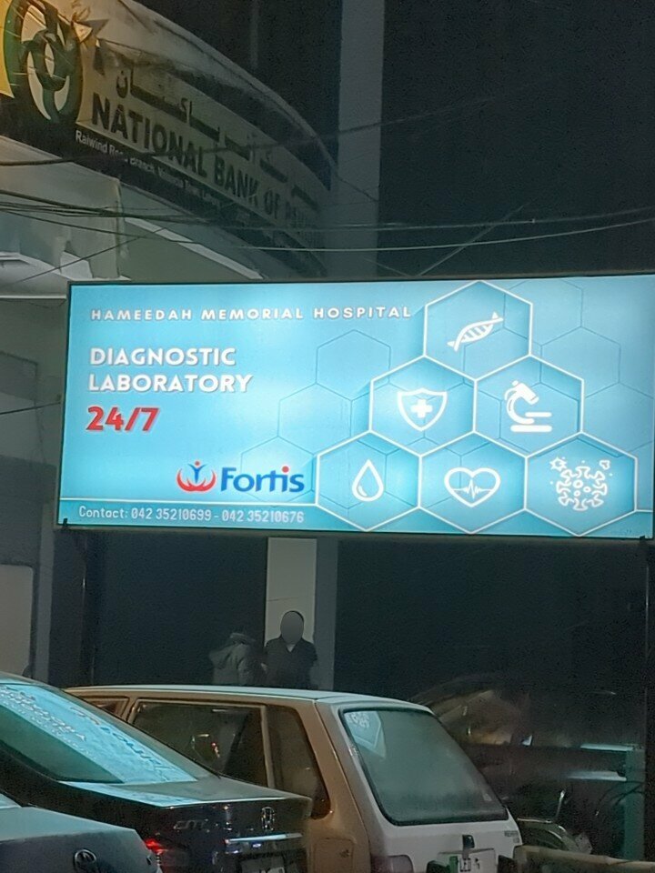 Tıbbi laboratuvarlar Doctor Diagnostic Laboratory, Lahor, foto