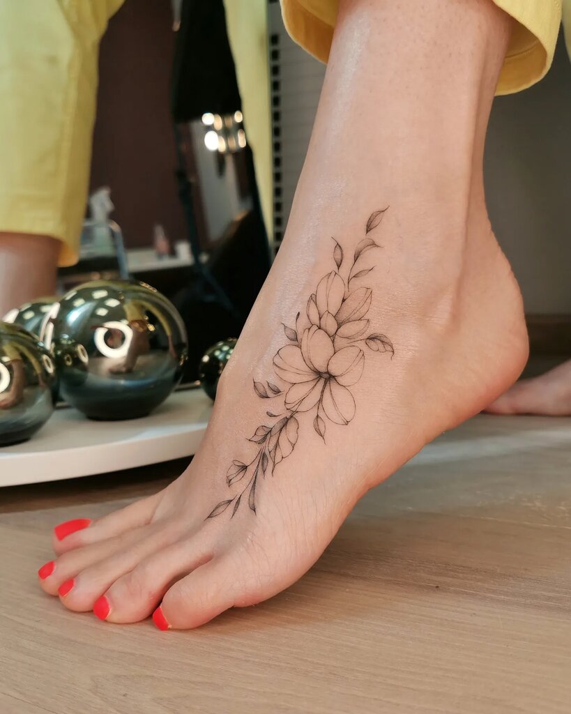 Dövmeciler Тату Женские тату Тату-студия, Balaşiha, foto