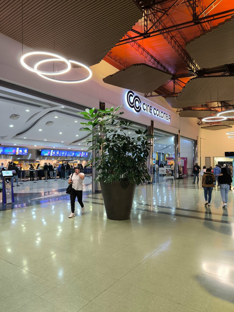 Sinemalar Cine Colombia, Bogota, foto