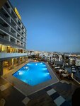 Suhan Seaport Hotel (Aydın, Kuşadası, Türkmen Mah.), otel  Kuşadası'ndan