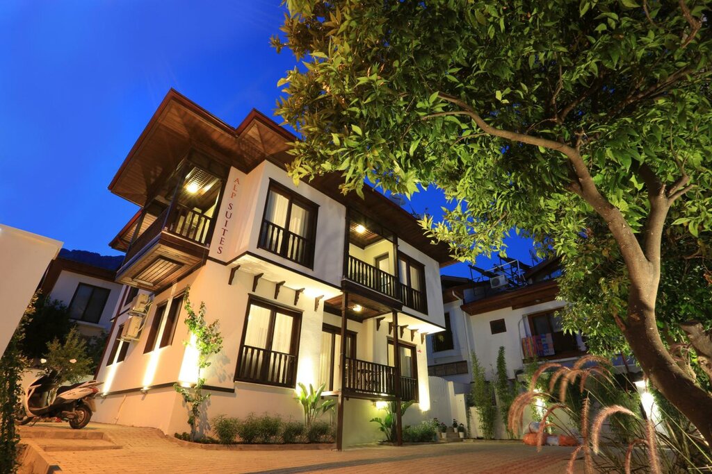 Otel Alp Suites Mandalin, Ula, foto