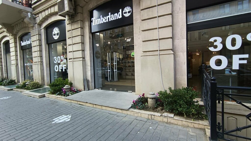 Ayakkabı mağazaları Timberland, Bakü, foto