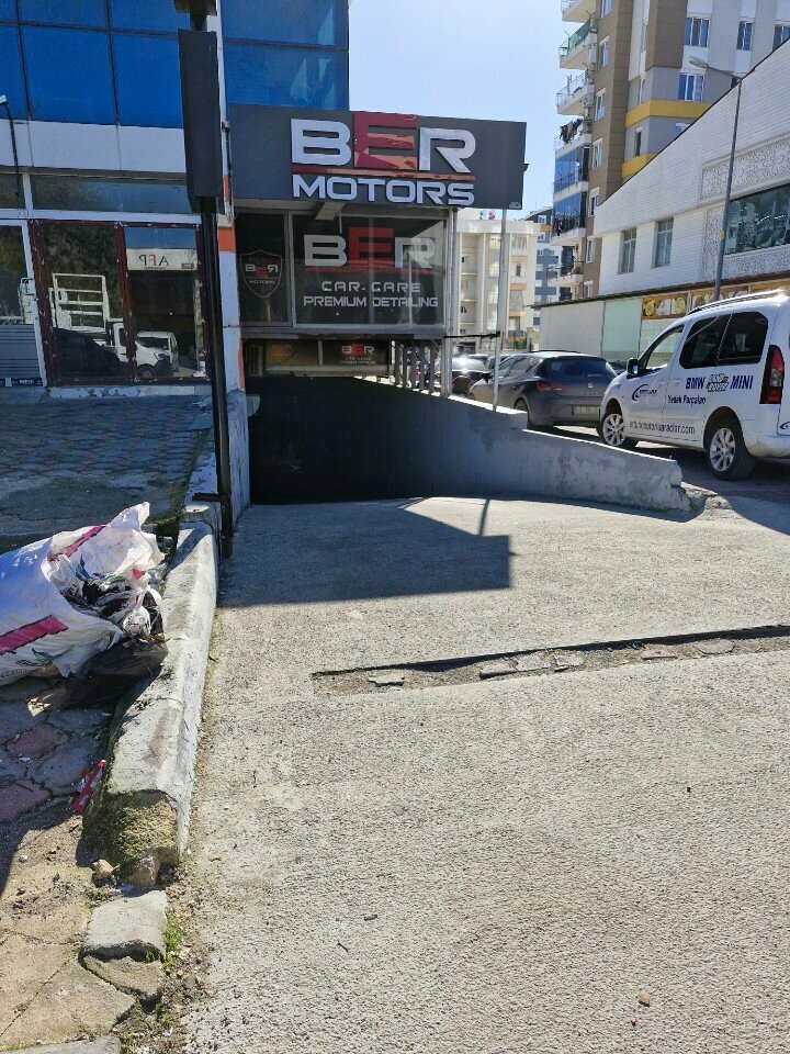 Otomobil servisi Ber Motors, Antalya, foto