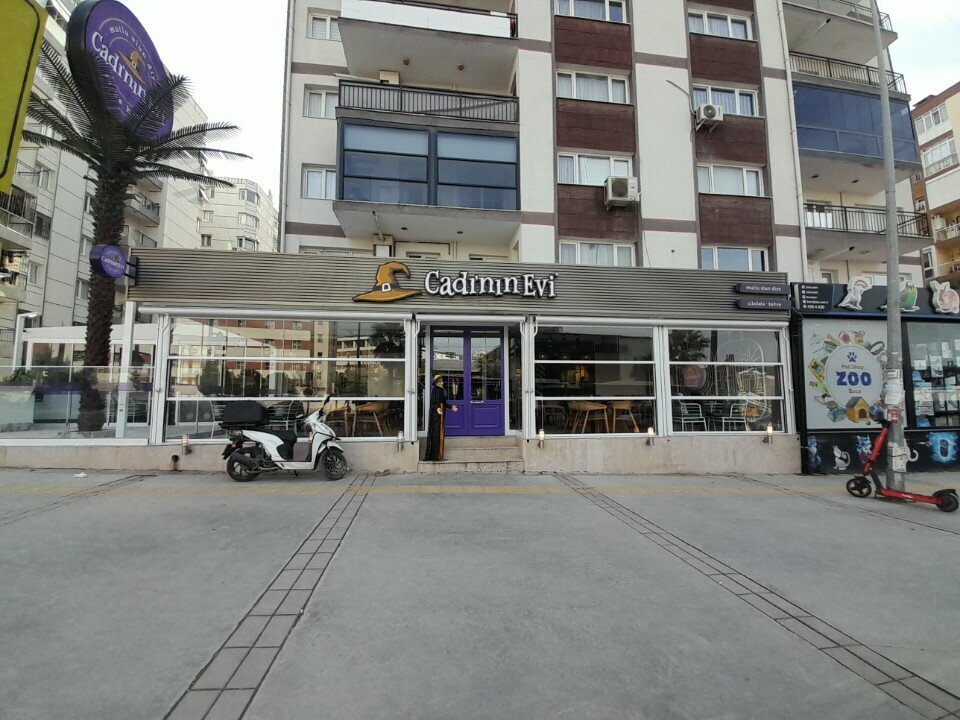 Kafe Cadı'nın Evi, İzmir, foto