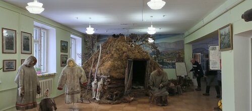 Müzeler ve sanat galerileri Краеведческий музей Северные редкие металлы, Murmanskaya oblastı, foto