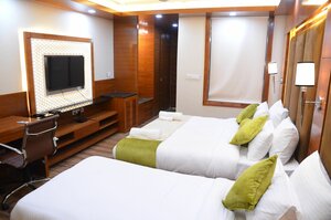 Hotel Platinum Palace (State of Haryana, Gurugram District, City of Gurugram, sektor 38), otel