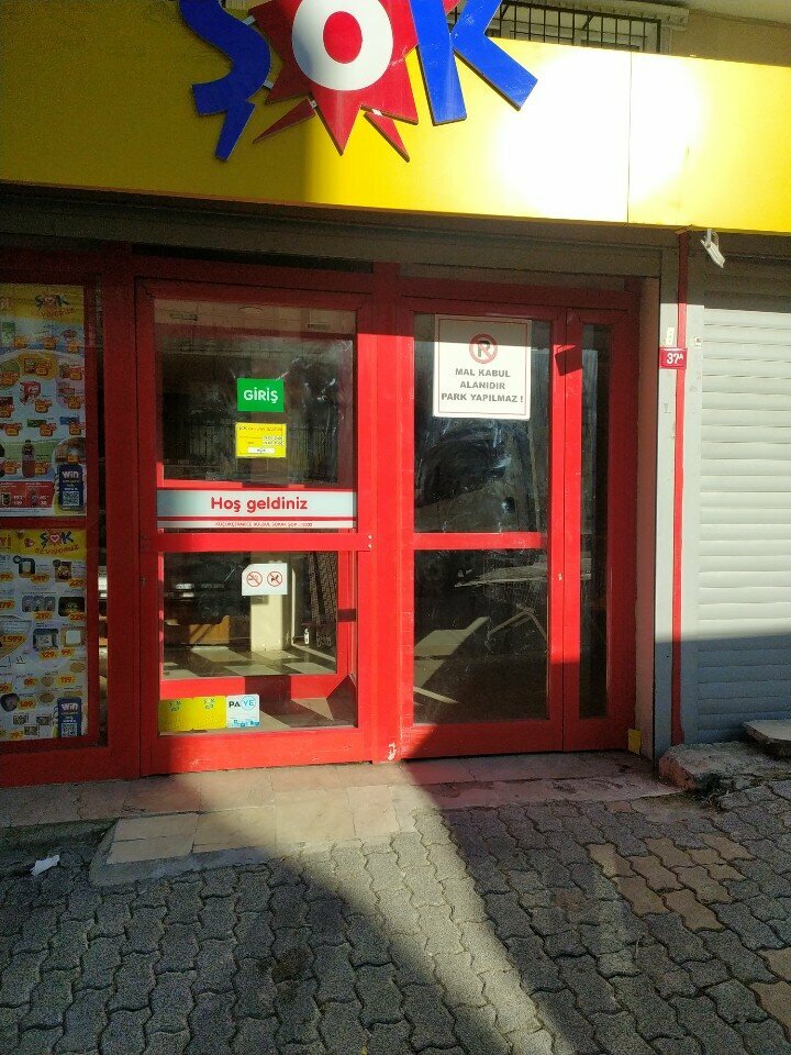 Süpermarket Şok, İstanbul, foto