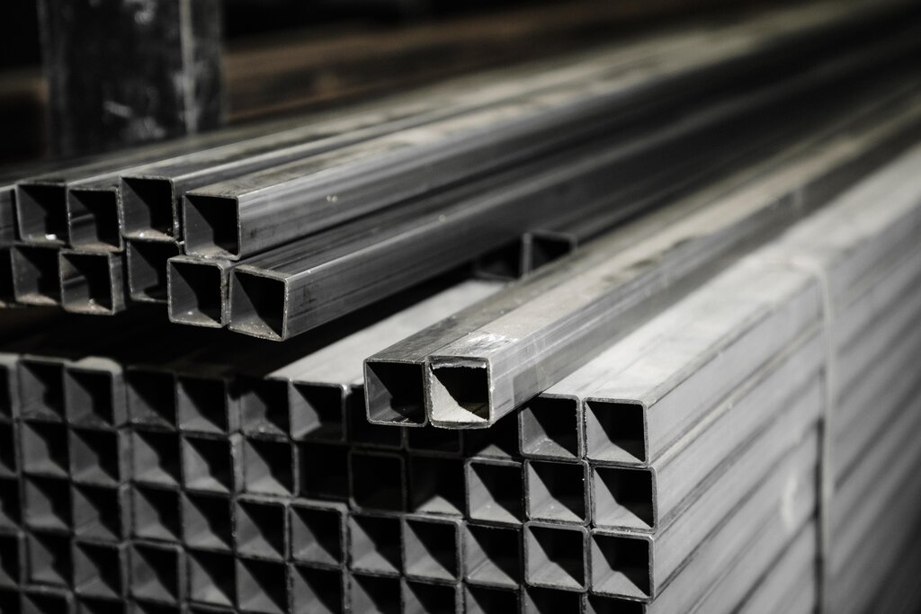 Metal ürün firmaları Mmk, Novosibirsk, foto