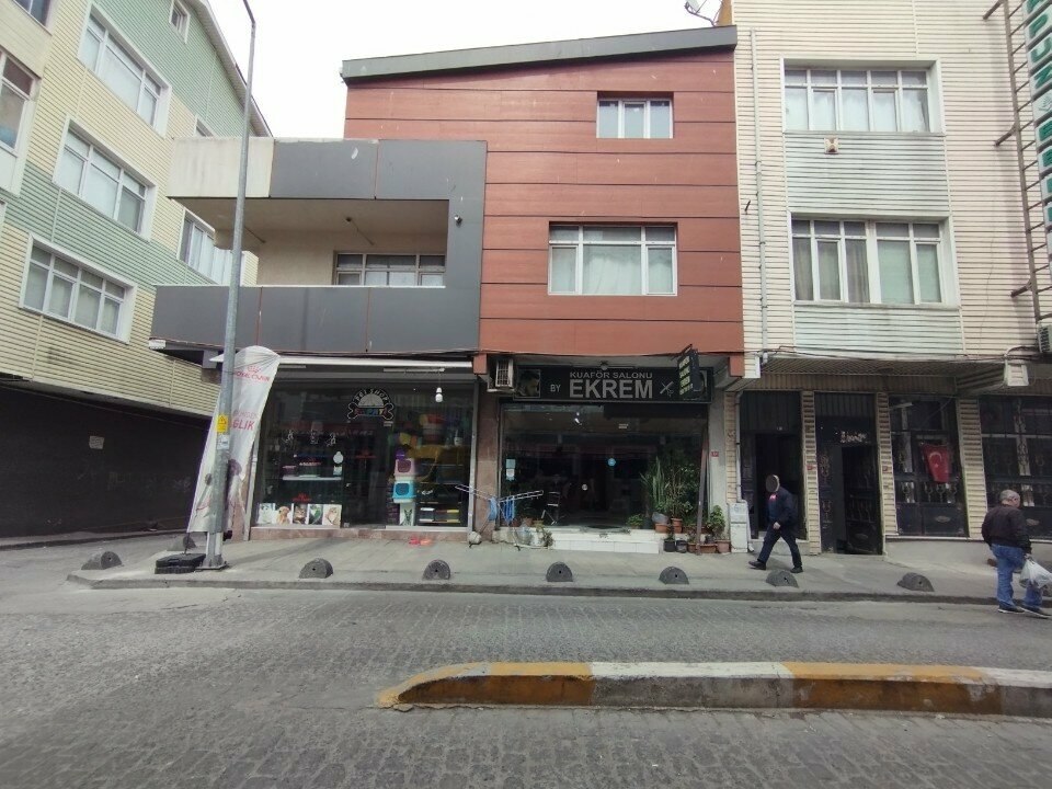 Kuaförler By Ekrem Kuaför Salonu, İstanbul, foto