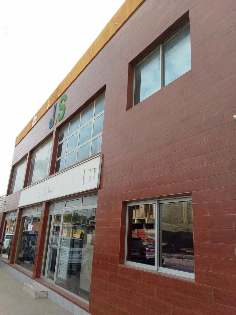 Metal ürün firmaları J.S. Comercial Construção Civil e Alumínio, Loanda, foto