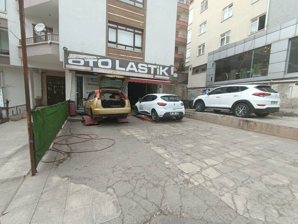 Jant ve lastikçiler Different Oto Lastik, Ankara, foto