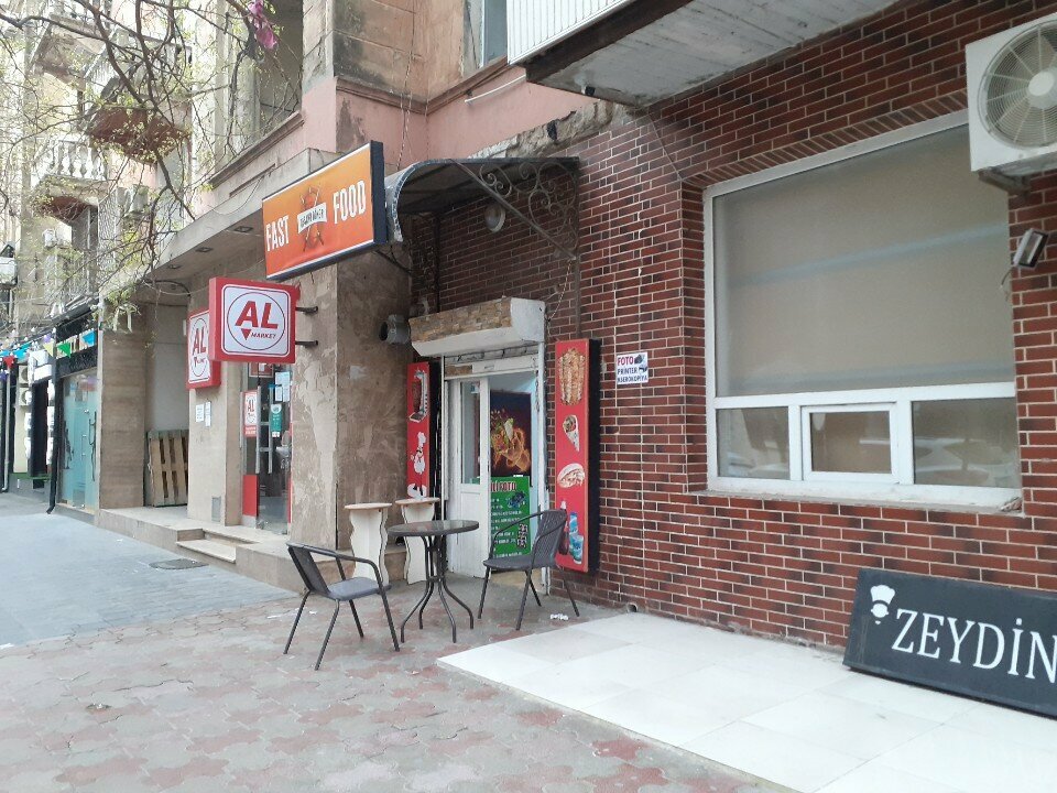 Kafe Əfsanə, Bakü, foto