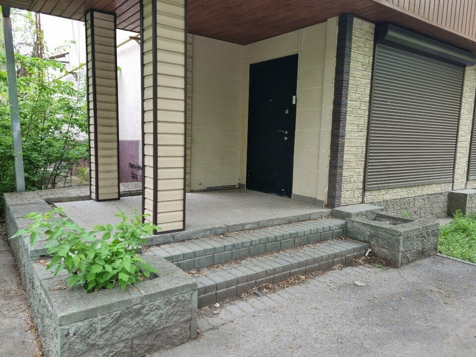 i̇nşaat ekipmanı kiralama Ast, Almatı, foto
