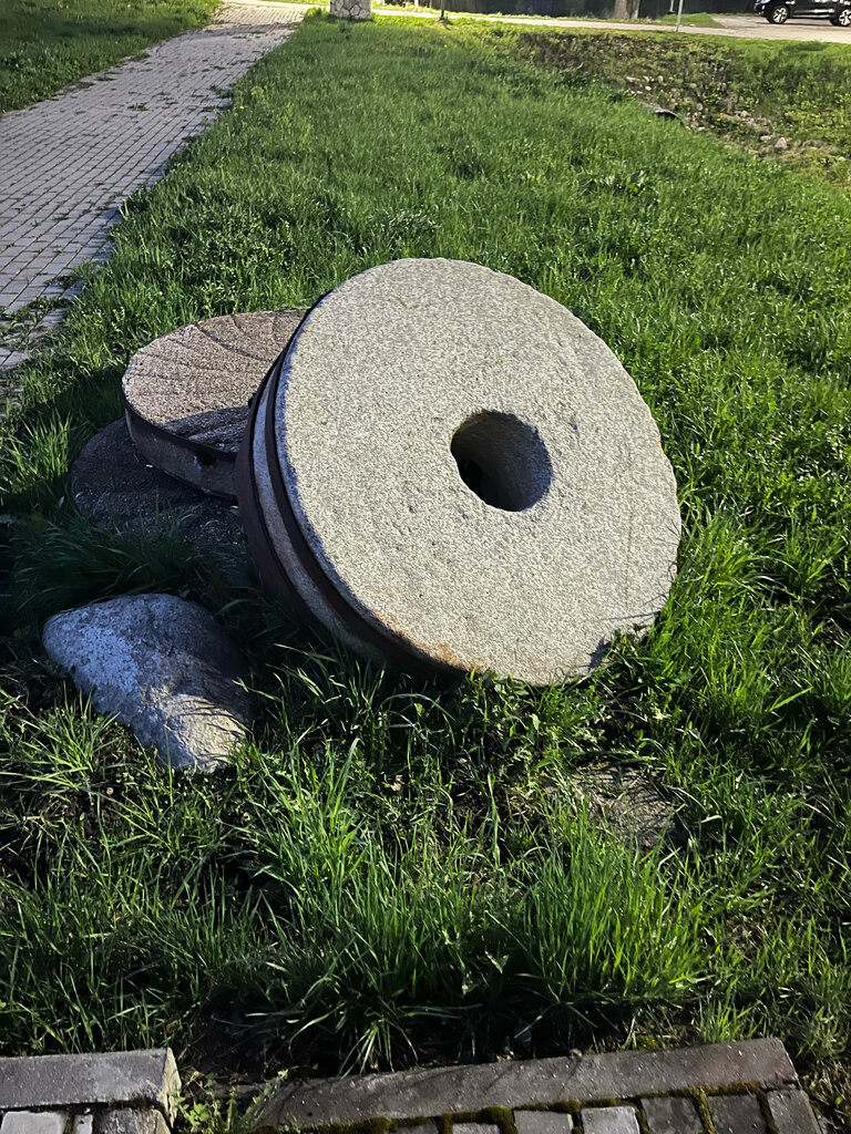 Müzeler ve sanat galerileri Опочецкий краеведческий музей, Музей-мельница, Opochka, foto
