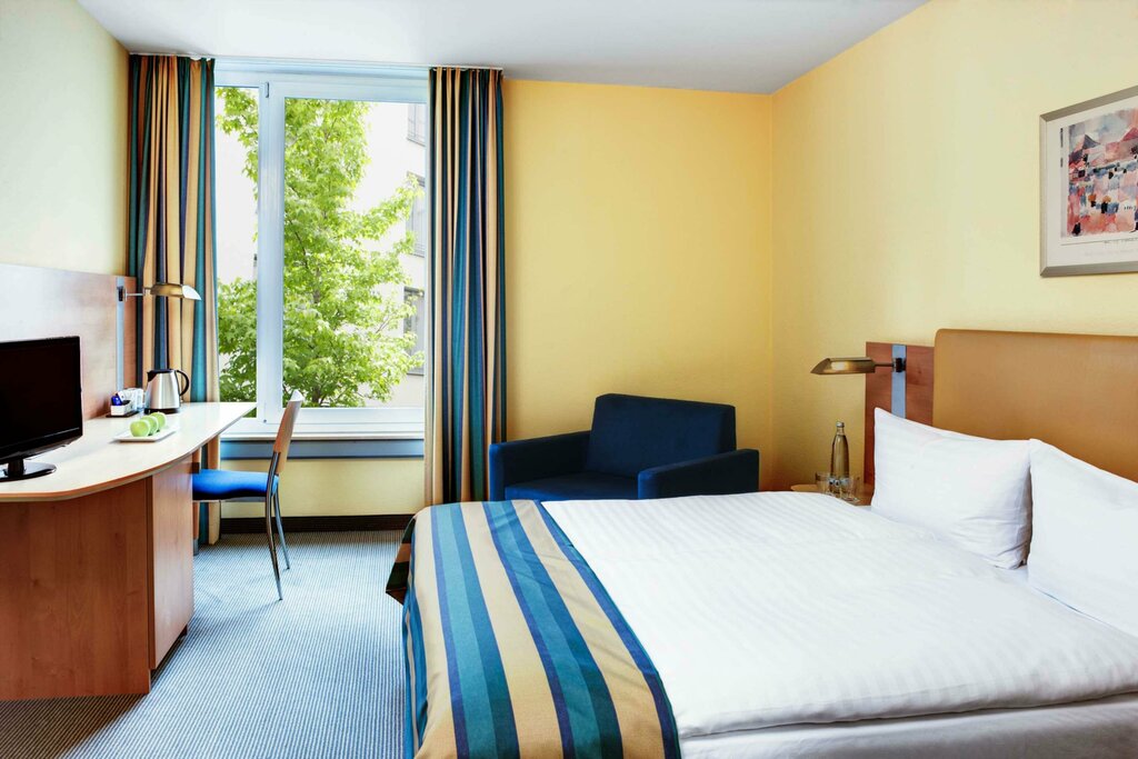 Otel IntercityHotel Düsseldorf, Düsseldorf, foto