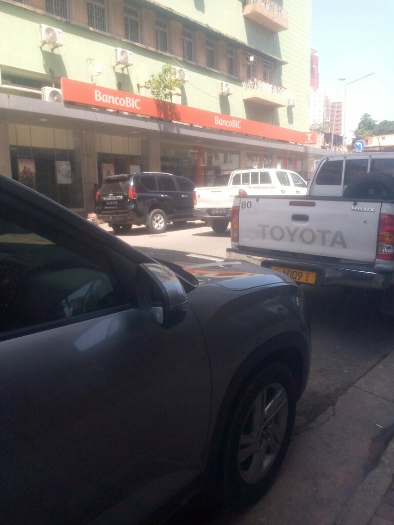 Para transferleri Banco Bic, Loanda, foto