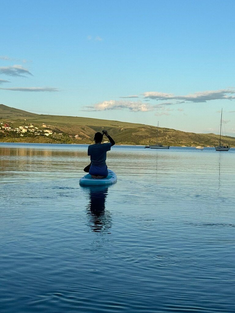 Kürek sörfü Sup Rent, Tiflis, foto