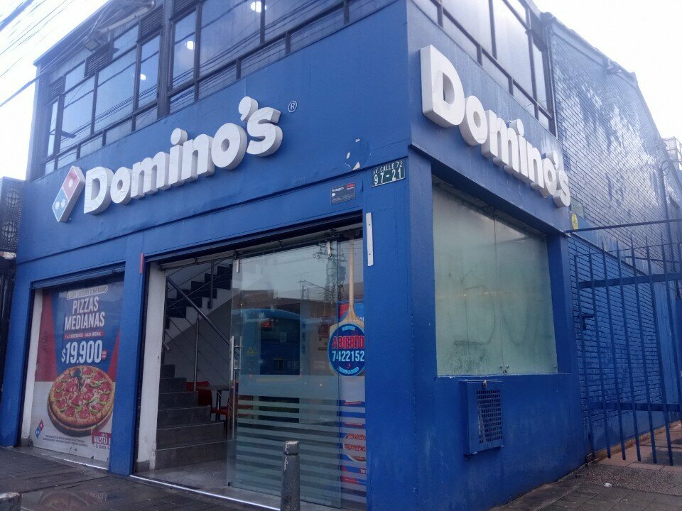 Pizzacılar Domino's, Bogota, foto