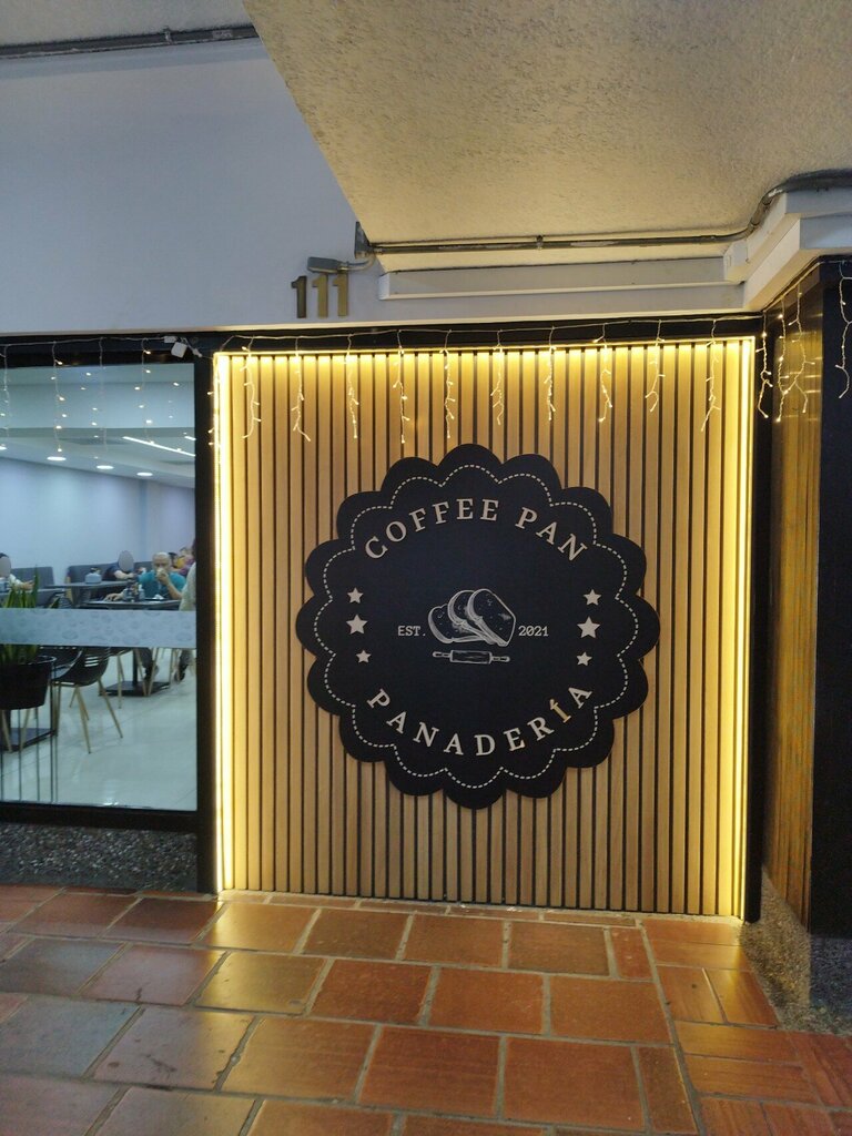 Kahve dükkanları Coffee Pan Bakery - Edificio Coltejer, Medellin, foto