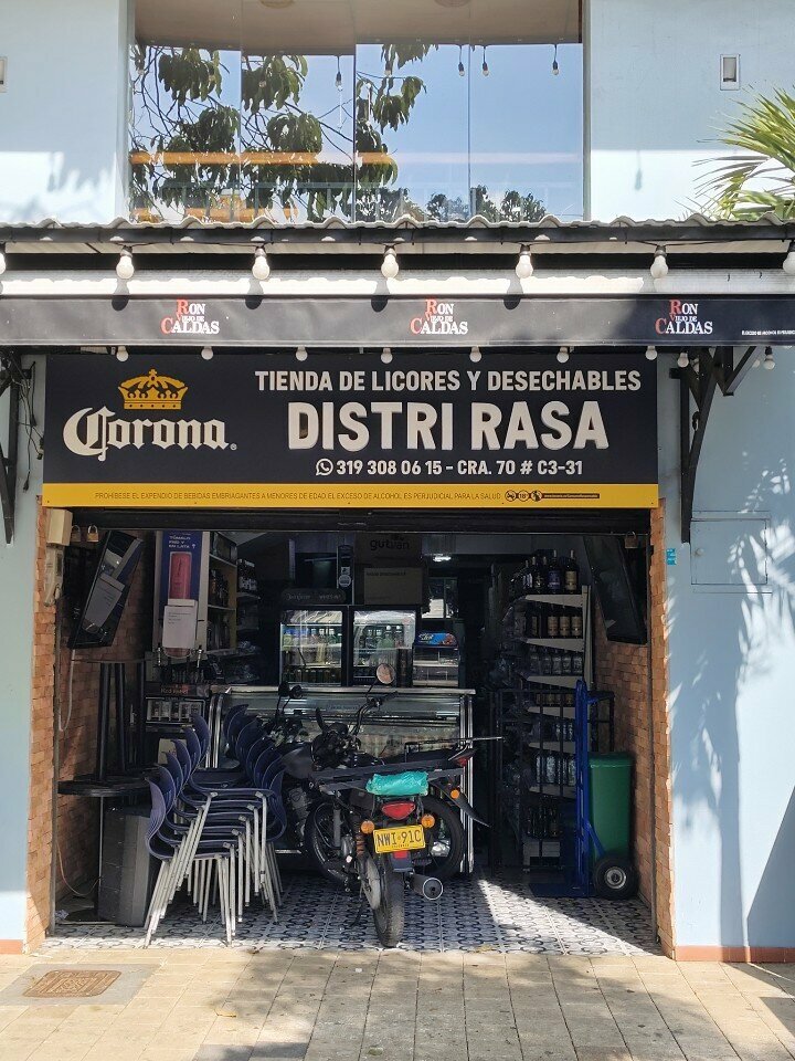 Alkollü içecekler Distrirasa, Medellin, foto